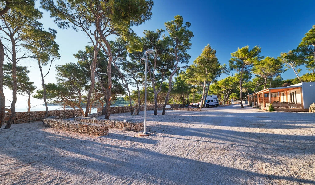 Boutique Camping Bunja - Campingferie i Dalmatien, øen Brac i Kroatien!